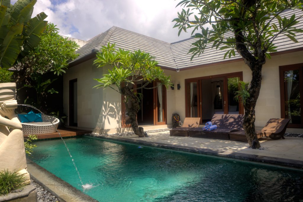 Outdoor Areas – Rumah Raja